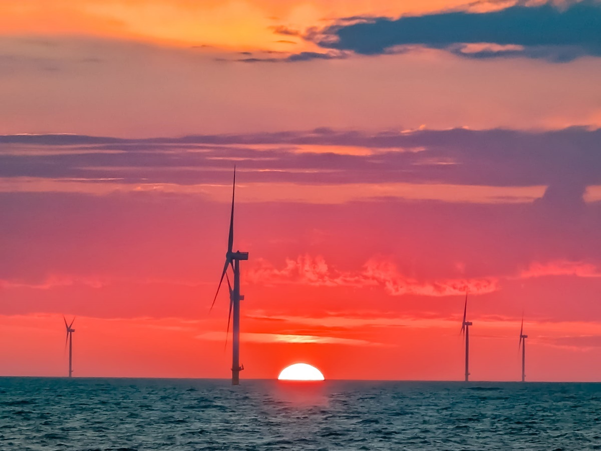 Technostrobe | Obstruction lights for tall towers in broadcasting ...